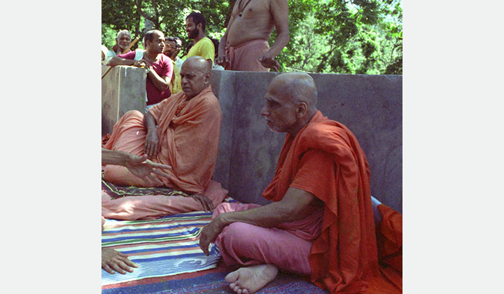 Photos of Swami Krishnananda uploaded in 2021