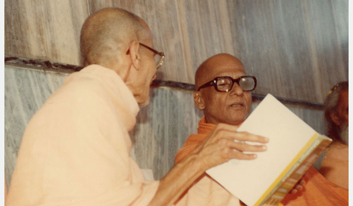 Photos of Swami Krishnananda uploaded in 2021